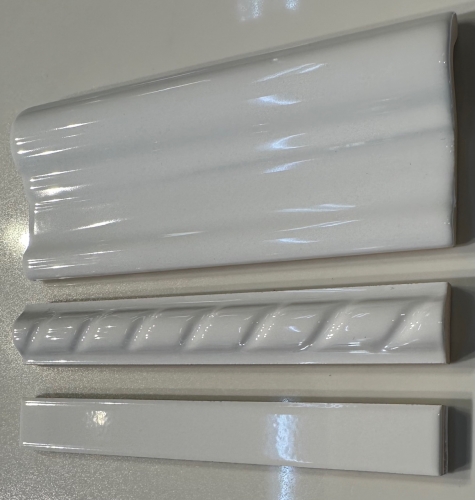 Roca Tile Accents Borders - U081 White Ice Bright - 2.5”x6” Victorian ...